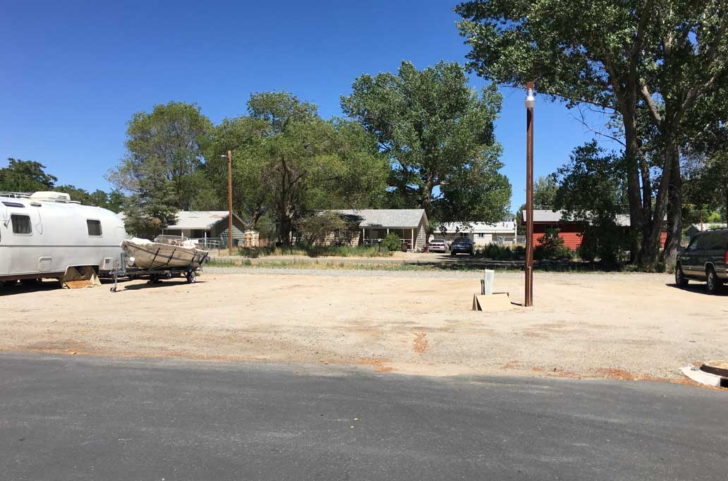 Home | Pioneer Mobile Home Ranch